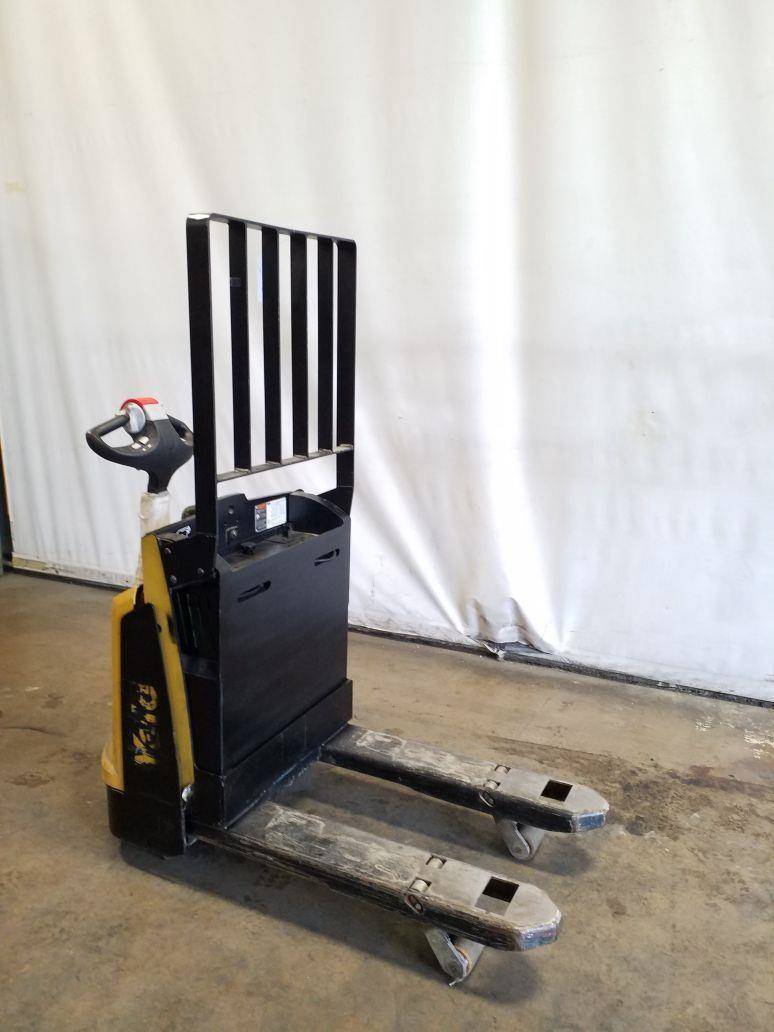 2017 Electric Yale MPB045VG Electric Walkie Pallet Jack