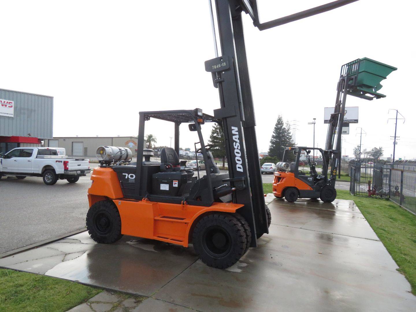 2020 LP Gas Doosan G70S-7 Pneumatic Tire 4 Wheel Sit Down