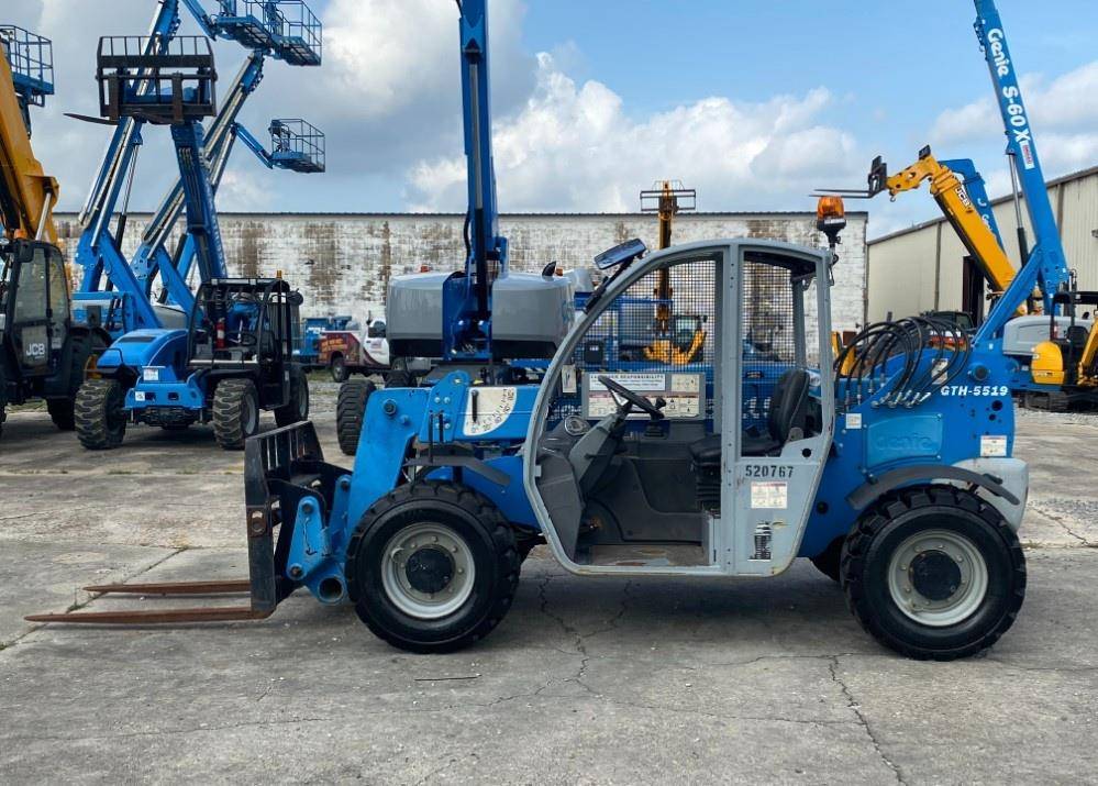2014 Diesel Genie GTH-5519 Telehandlers (Telescopic Mast)