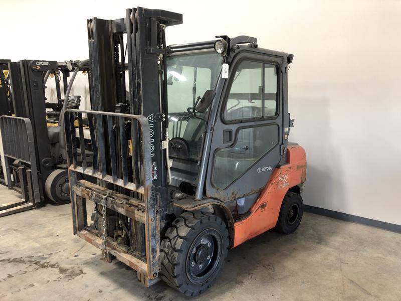 2013 Electric Hyster R30XMA3 Electric Order Picker