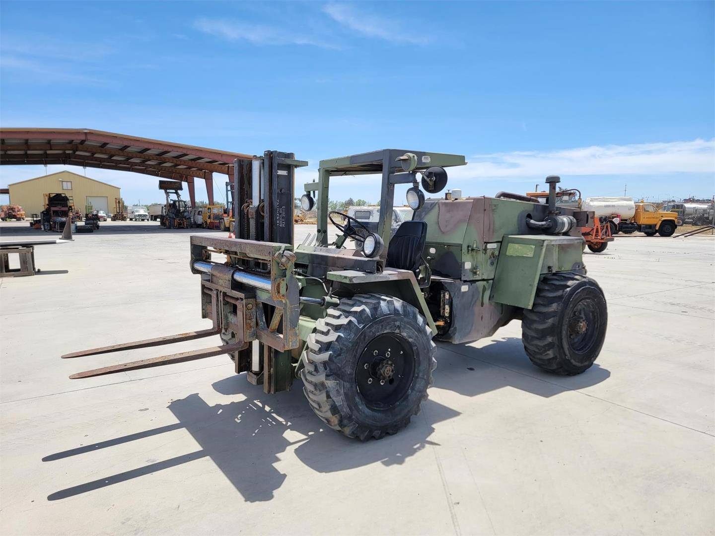 1 Used Case M4K Equipment for Sale