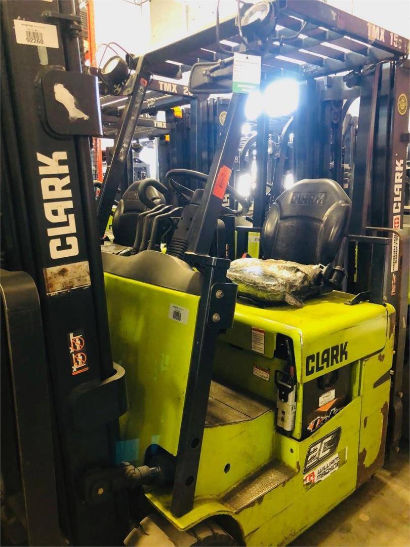 2008 Electric Clark TMX15S Electric 3 Wheel Sit Down