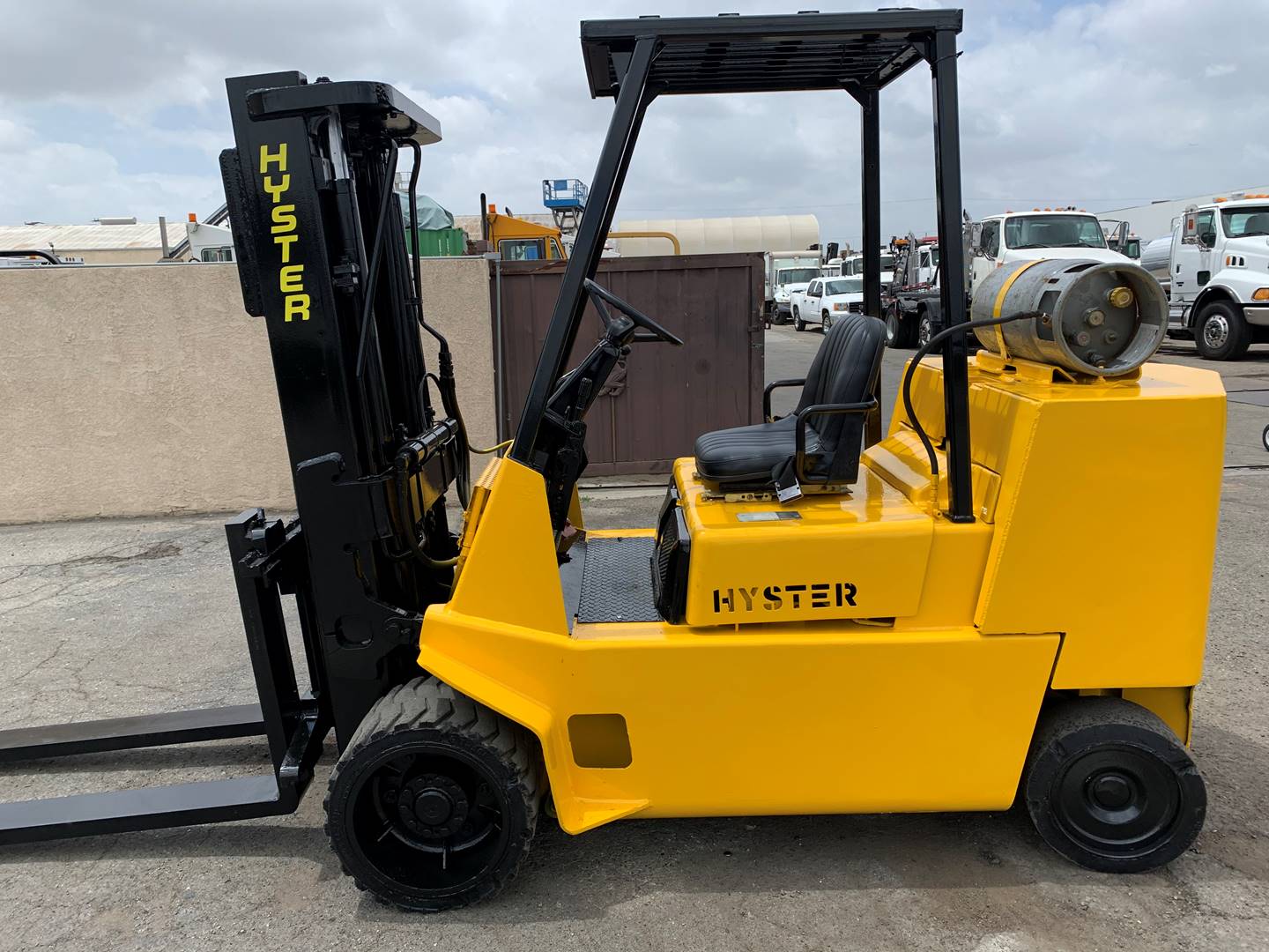2002 LP Gas Hyster S120xl Cushion Tire 4 Wheel Sit Down (Indoor Warehouse)
