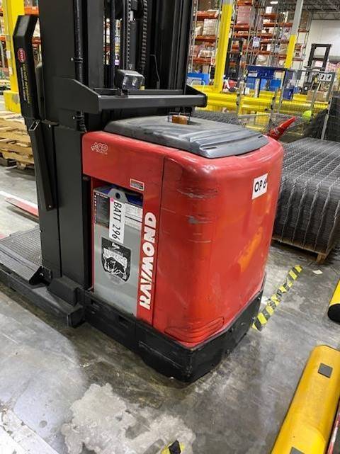 2011 Electric Raymond 540-OPC30TT Electric Order Picker