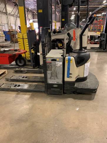A wide selection of Crown Wav-60-118 Forklifts with 125 in stock and ...