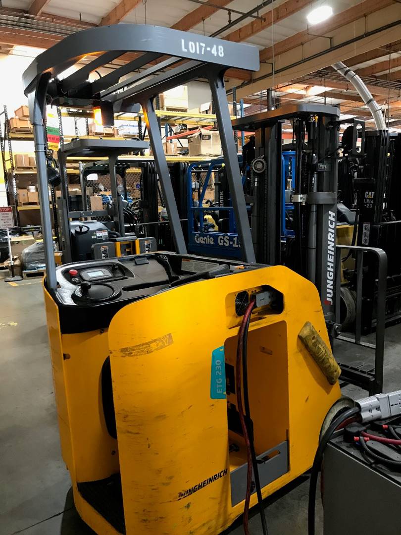 2017 Electric Jungheinrich ETG230 Electric Stand Up End Control (Docker)
