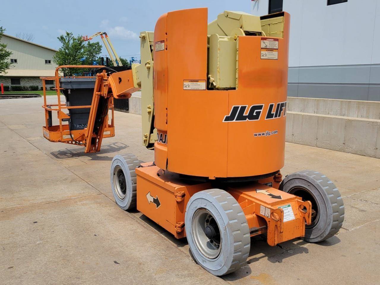 2007 Electric JLG E300AJP Articulated Boom