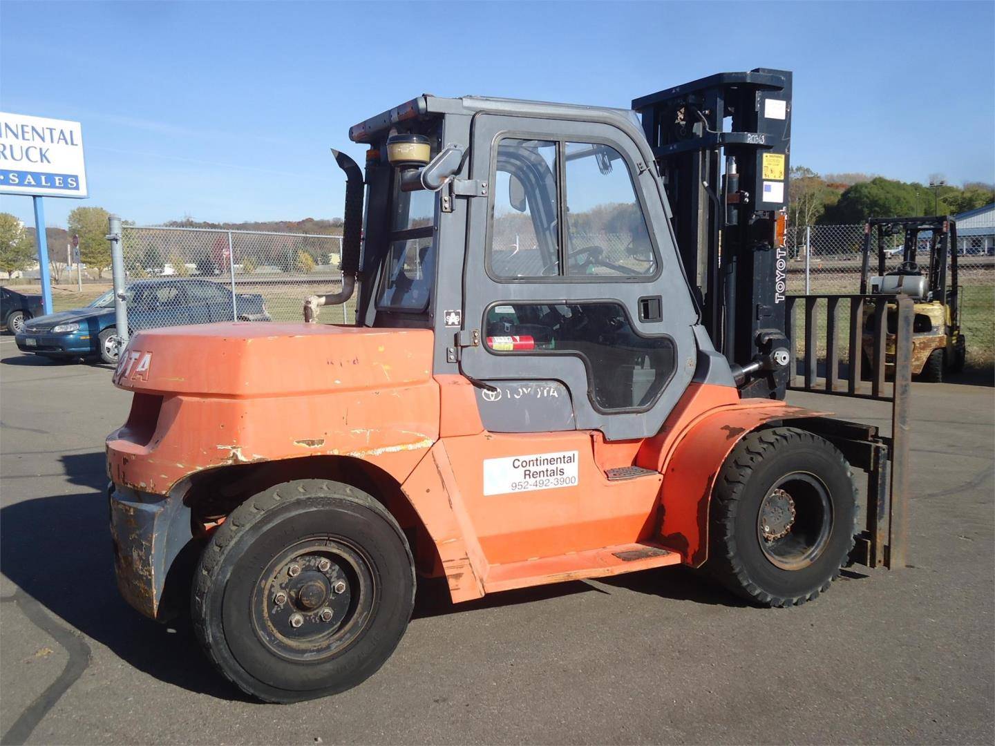 2005 Diesel Toyota 7FDU70 Pneumatic Tire 4 Wheel Sit Down