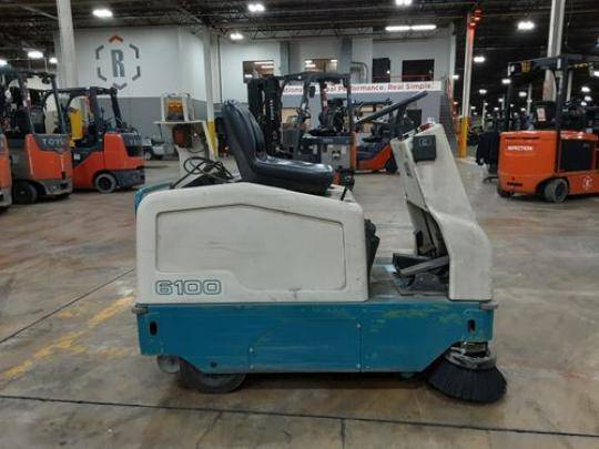 A wide selection of Tennant 6100 Sweepers and scrubbers with 1 in stock ...