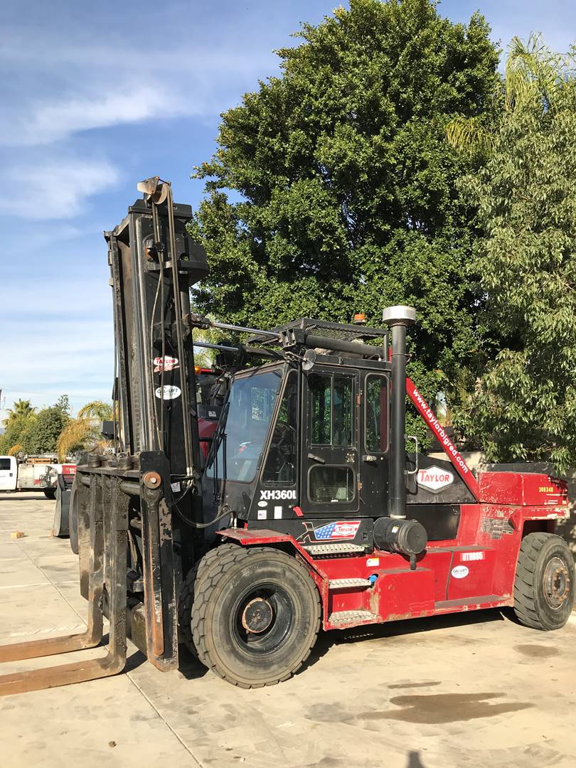 2017 Diesel Taylor XH360L Pneumatic Tire 4 Wheel Sit Down
