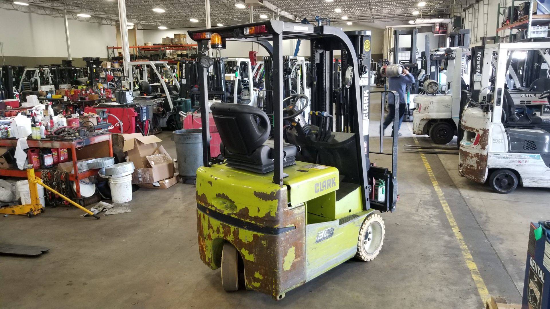 2014 Electric Clark TMX-15s Electric 3 Wheel Sit Down