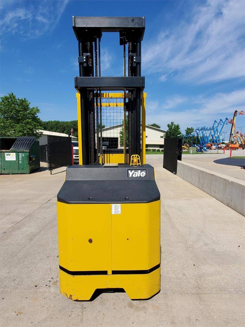 2015 Electric Yale OS030BF Electric Order Picker