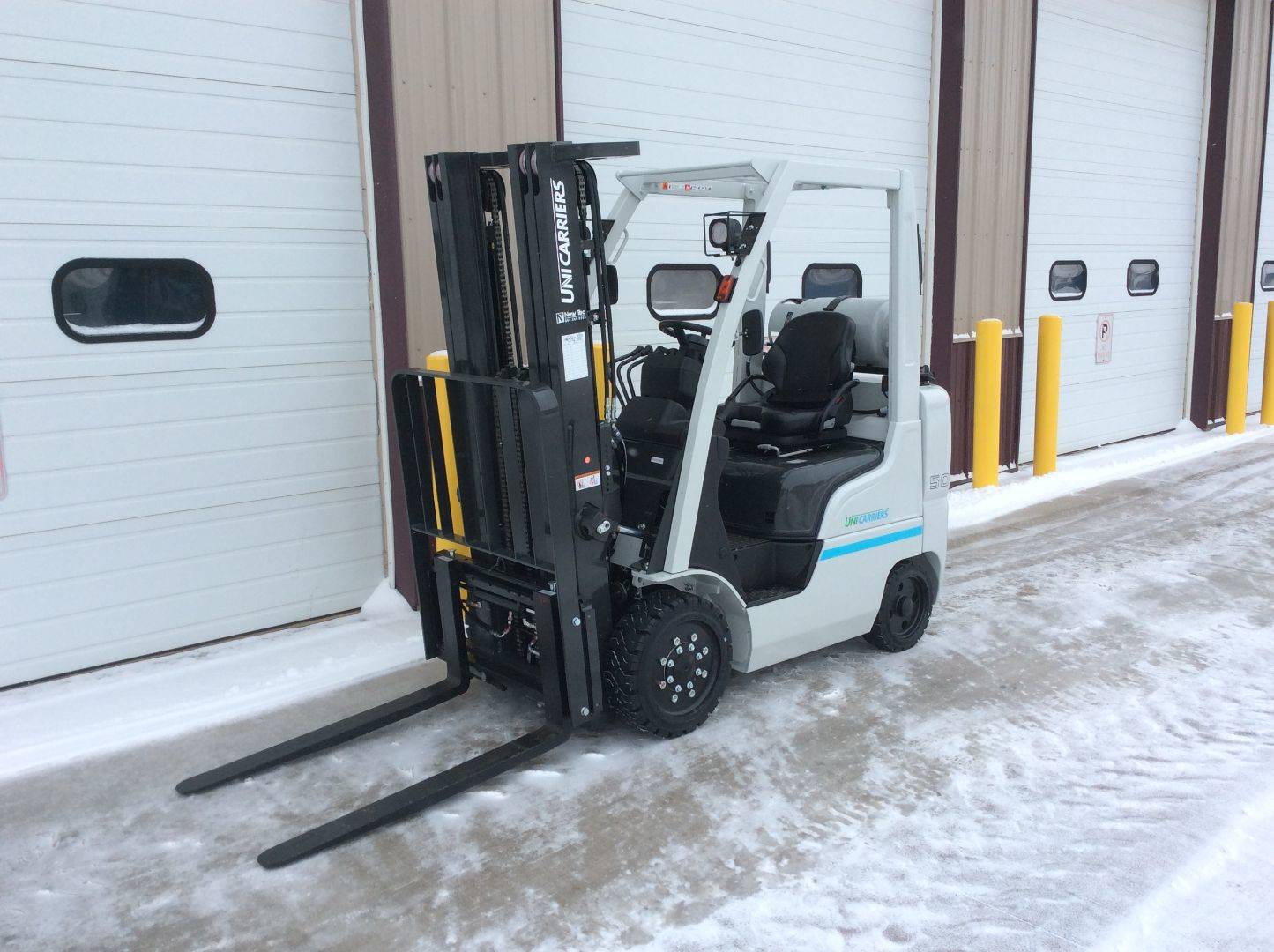 2020 LP Gas Unicarriers CF50LP Cushion Tire 4 Wheel Sit Down (Indoor ...