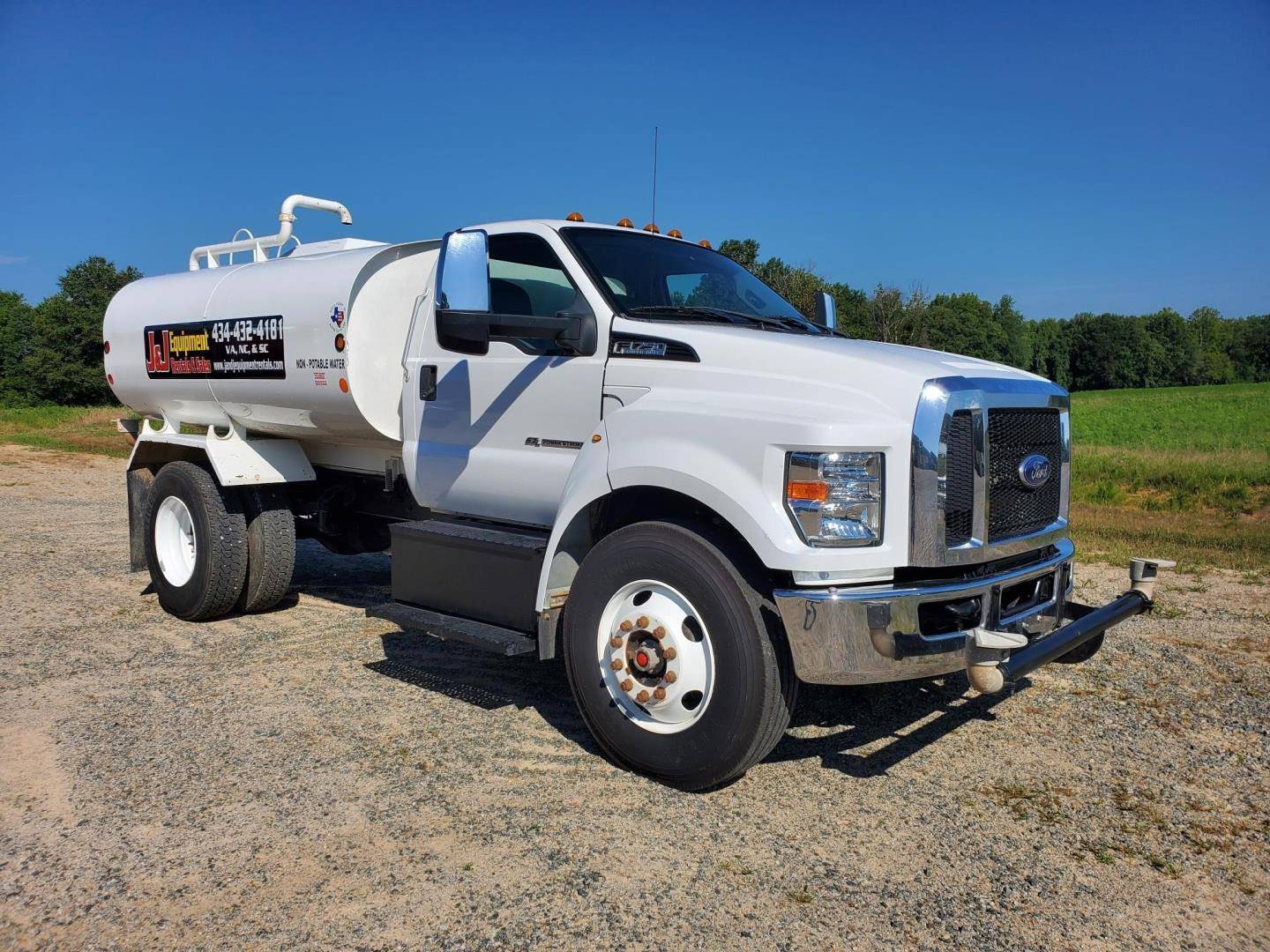 2017 Diesel Ford F750 Trucks and Trailers