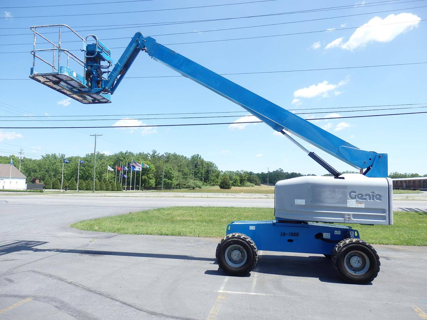 2012 Diesel Genie S45 Articulated Boom