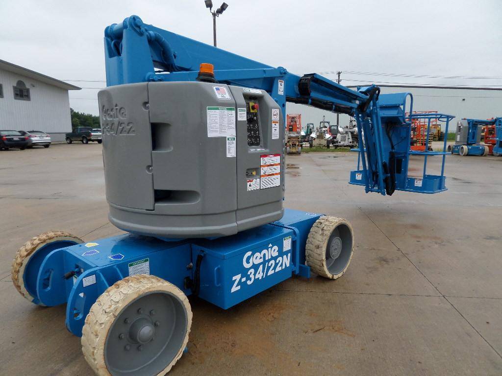2006 Electric Genie Z34/22N Articulated Boom