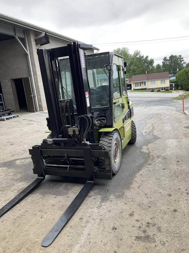 Used Clark C40D Equipment | Over 40 for sale from Eliftruck