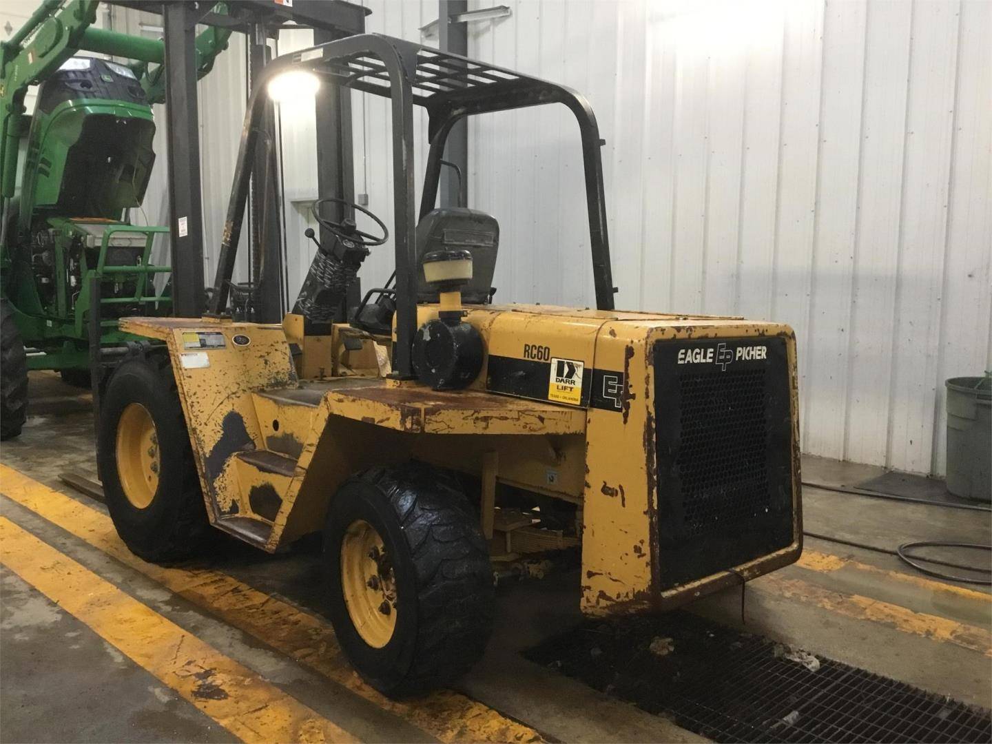 2000 Diesel Eagle Picher RC60 Rough Terrain (Vertical Mast)