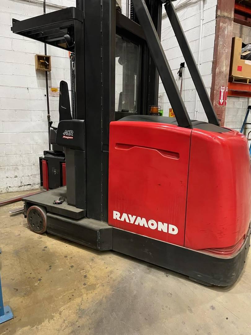 59 Used Raymond 960-CSR30T Equipment for Sale
