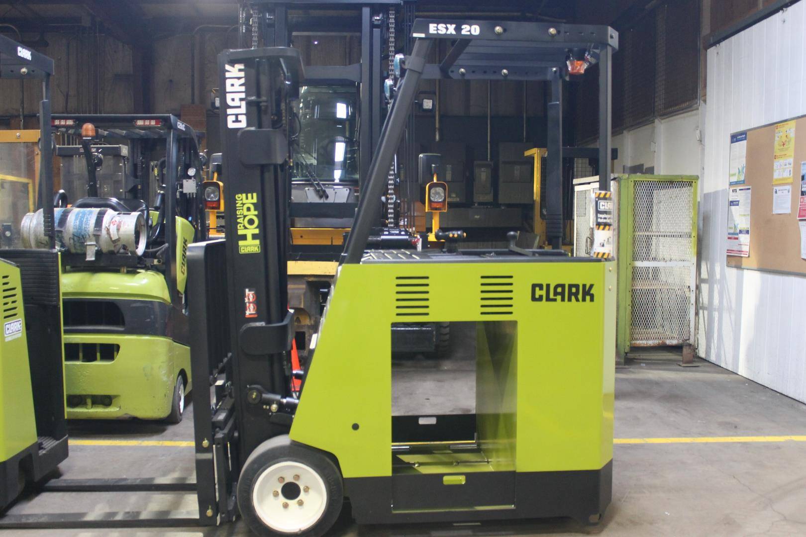 2019 Electric Clark ESX20 Electric Stand Up End Control (Docker)