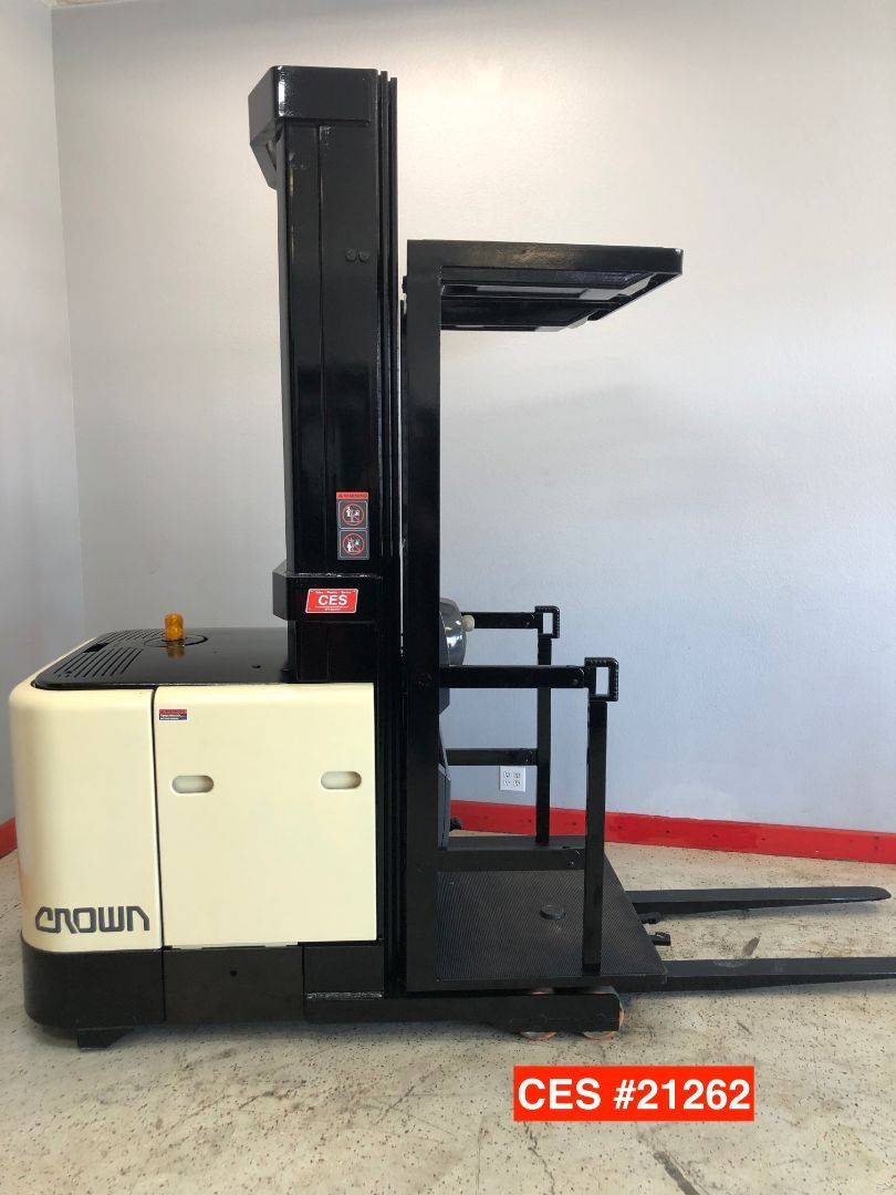 1997 Electric Crown Electric Order Picker | Eliftruck