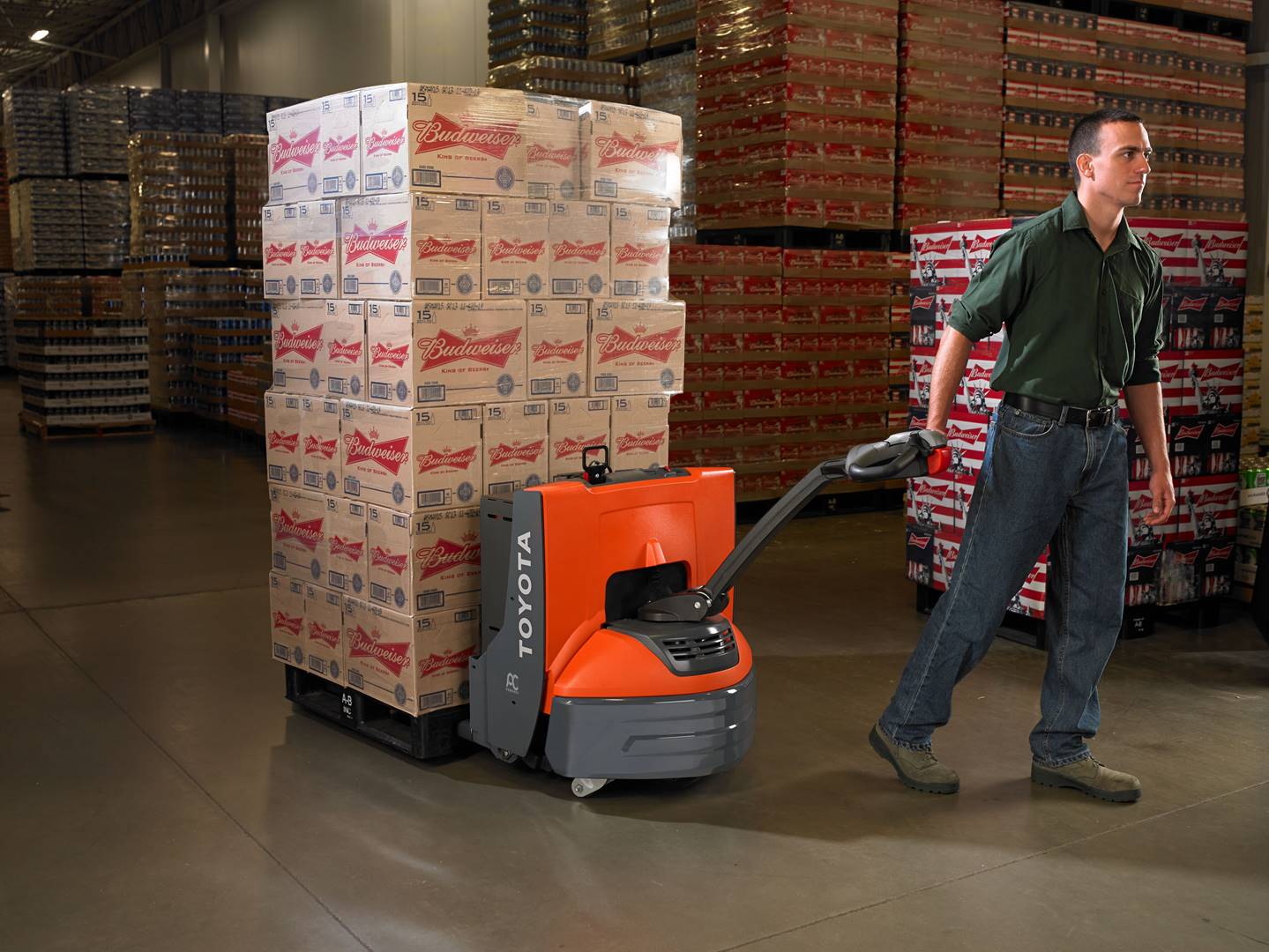 Electric Toyota 8HBW23 Electric Walkie Pallet Jack