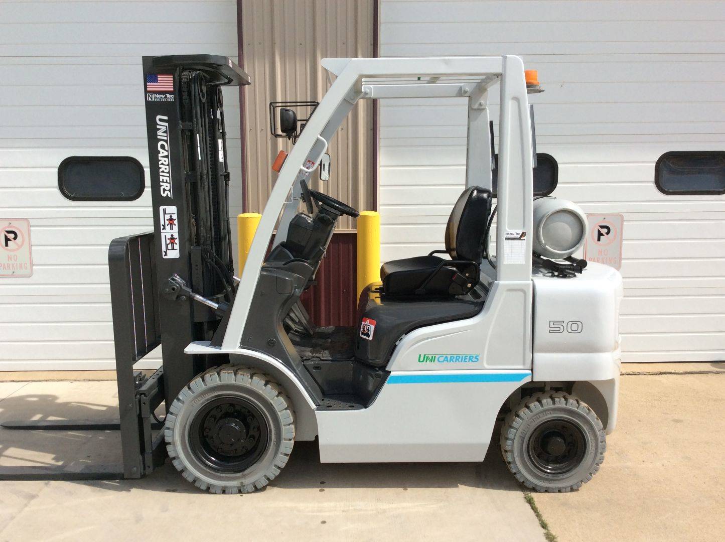 2013 LP Gas Unicarriers PF50LP Pneumatic Tire 4 Wheel Sit Down