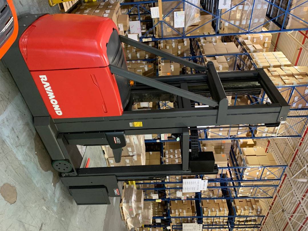 2009 Electric Raymond 960-csr30T Electric Man Down Swing Reach Turret