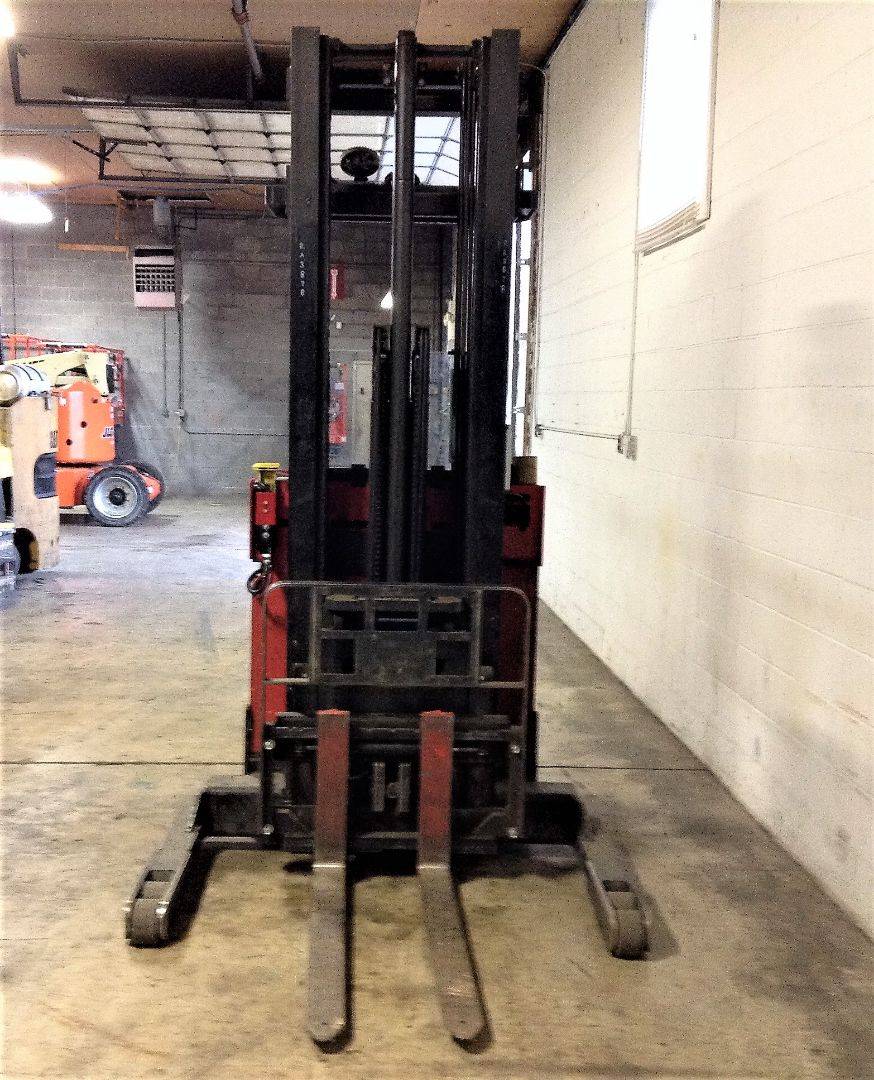 1996 Electric Raymond EASI R30TT Electric Narrow Aisle Single Reach