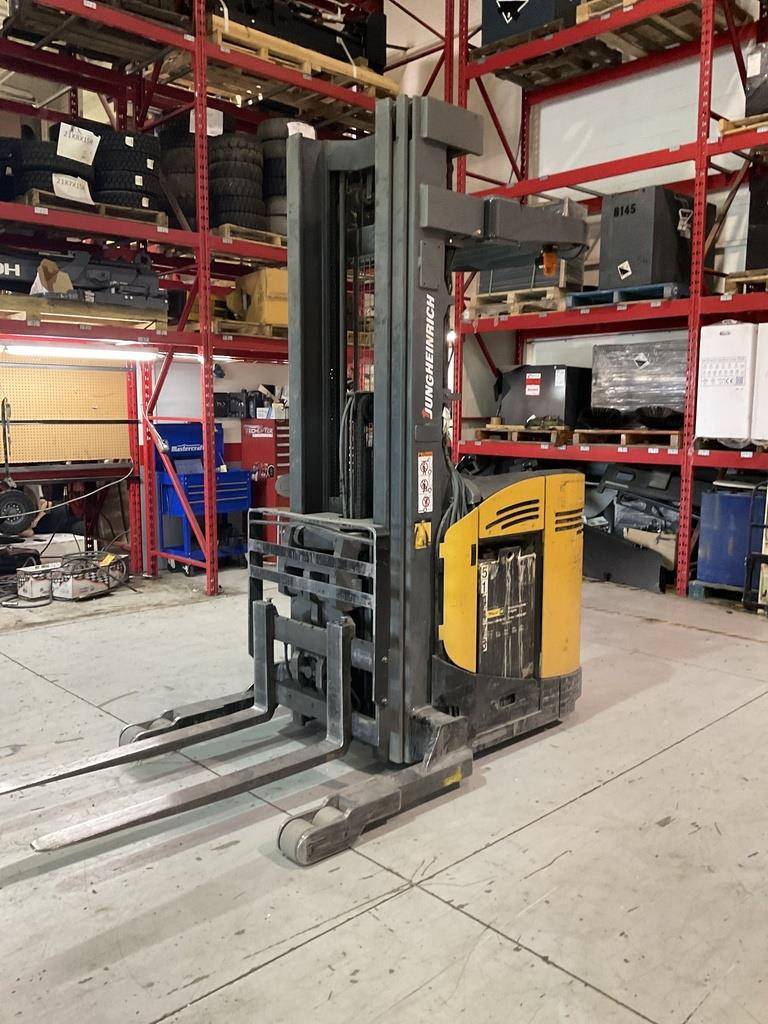 7 Used Jungheinrich ETR345P-36V Equipment for Sale