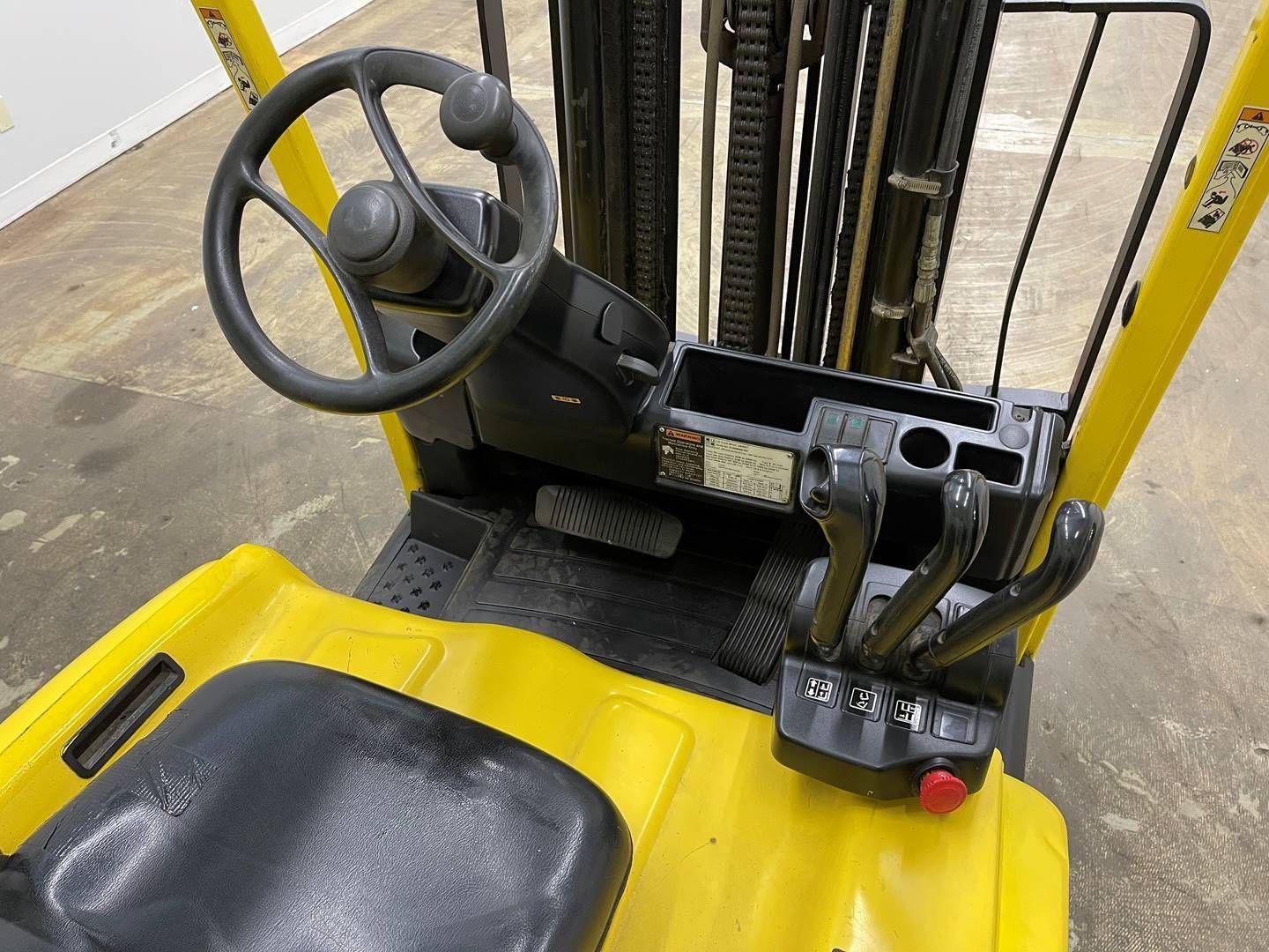 2015 Electric Hyster J40XNT Electric 3 Wheel Sit Down