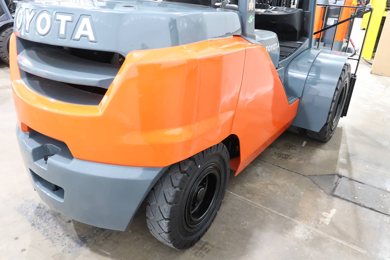 2015 LP Gas Toyota 8FG45U Pneumatic Tire 4 Wheel Sit Down