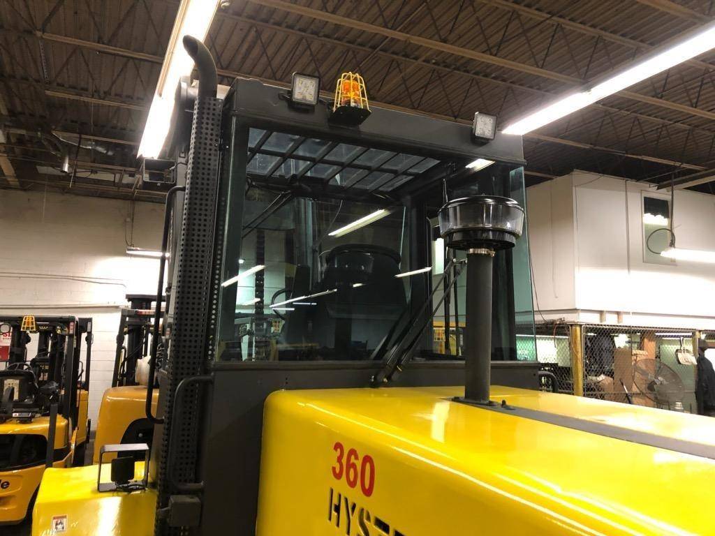 1992 Diesel Hyster H360XL Pneumatic Tire 4 Wheel Sit Down