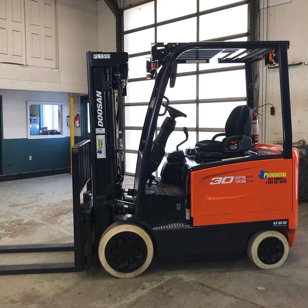 2019 Electric Doosan BC30S-7 Electric 4 Wheel Sit Down