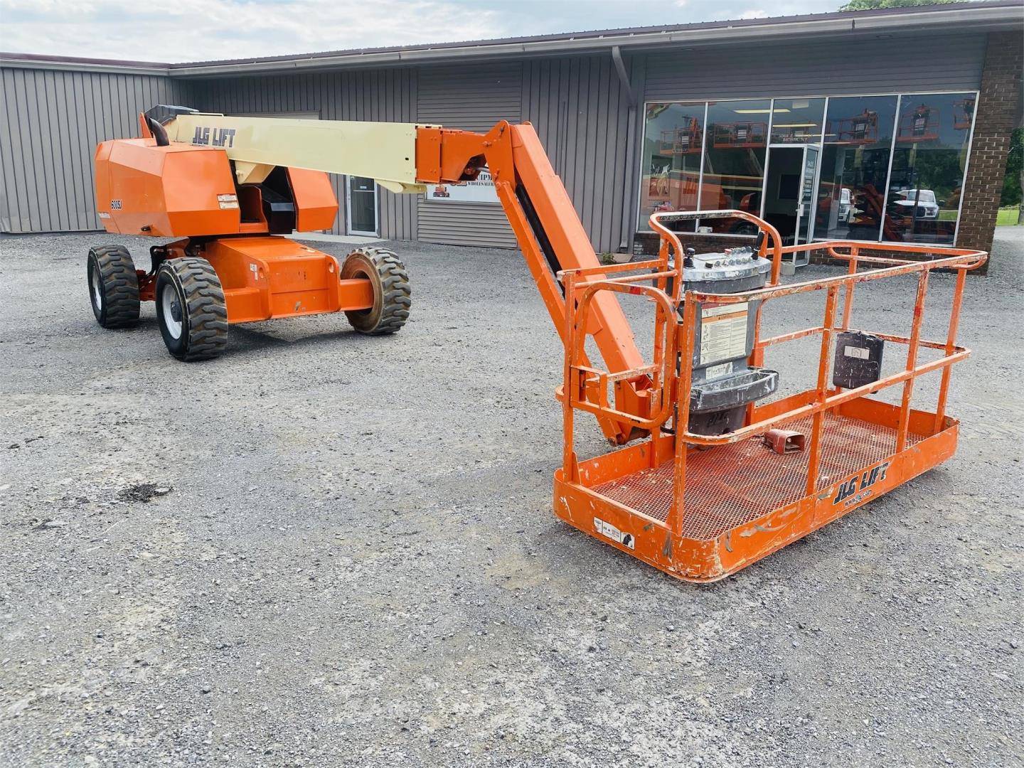 2008 Dual Fuel JLG 600SJ Telescopic Boom