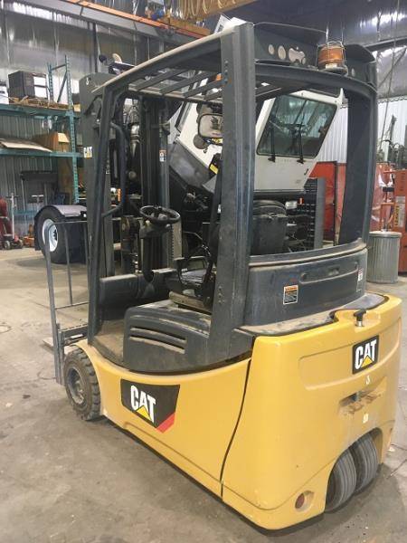 2014 Electric Cat 2ET4000 Electric 3 Wheel Sit Down