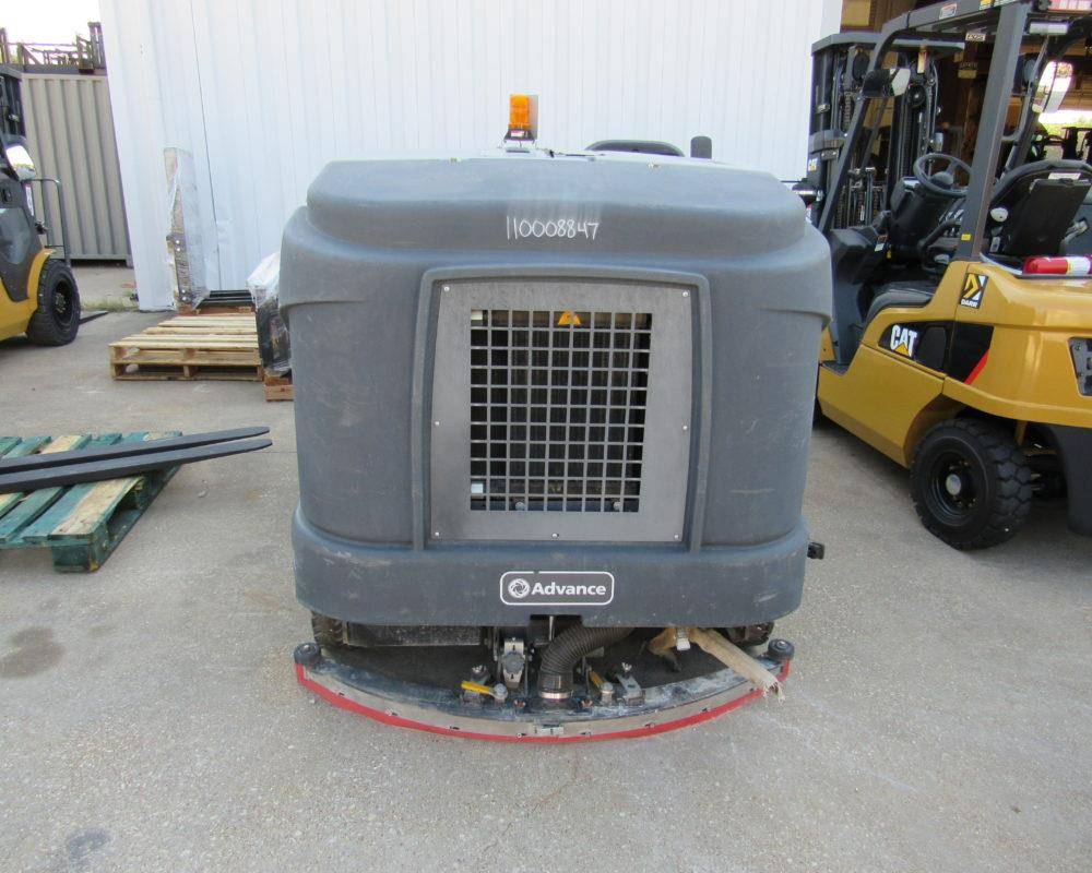 2015 LP Gas Advance Condor XL Rider Sweeper/Scrubbers