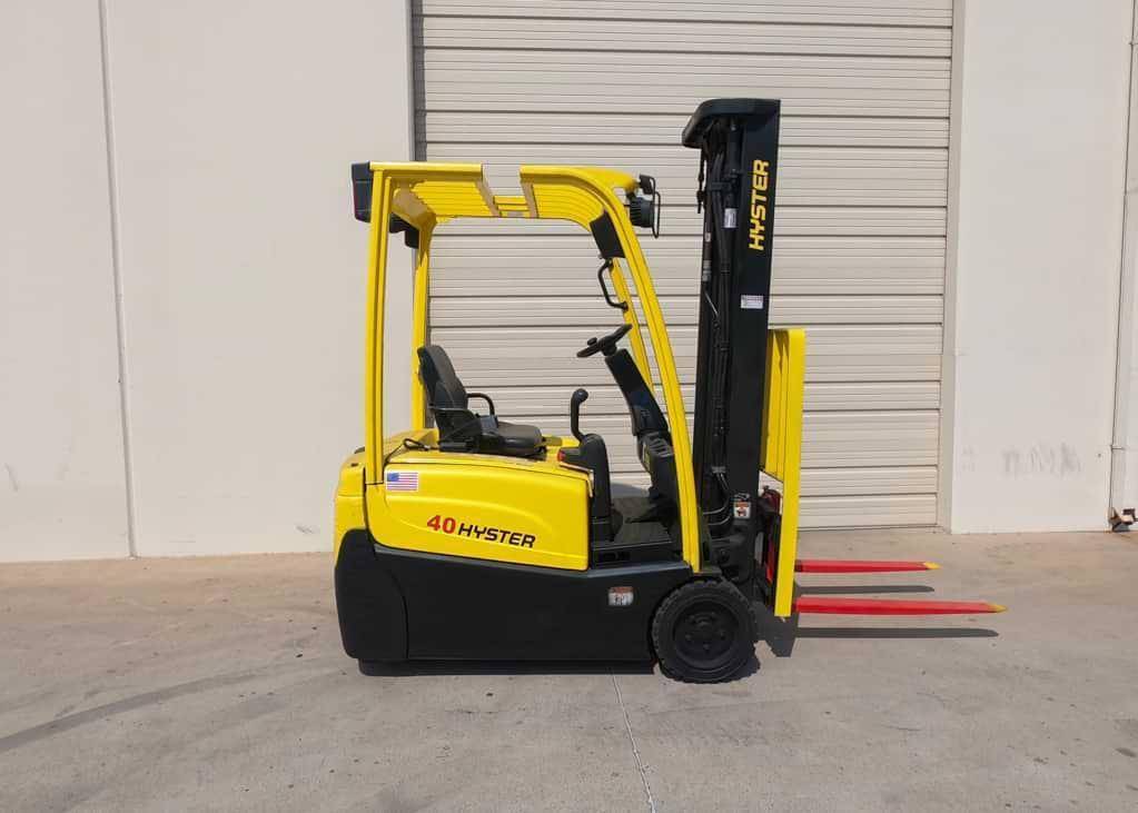 2020 Electric Hyster Electric 3 Wheel Sit Down | Eliftruck