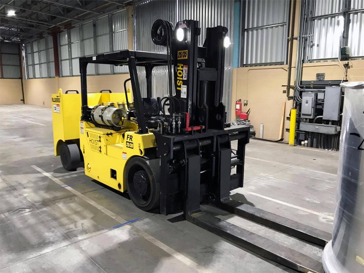 2018 Dual Fuel Hoist Liftruck FR25-35 Cushion Tire 4 Wheel Sit Down ...