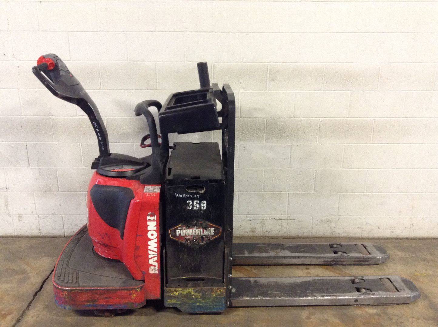 2015 Electric Raymond 8410 Electric Walkie/Rider Pallet Jack