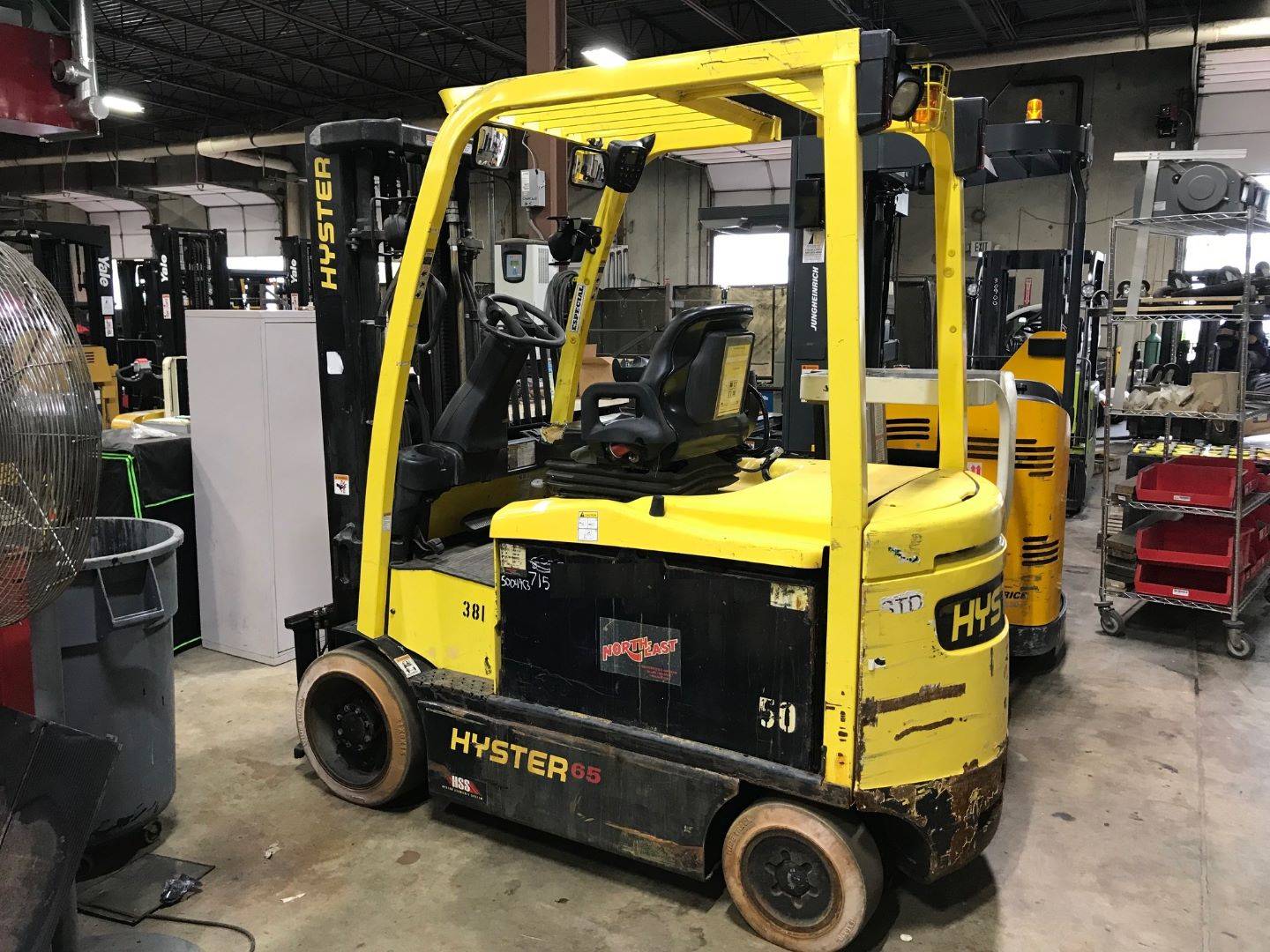 2010 Electric Hyster E55XN Electric 4 Wheel Sit Down