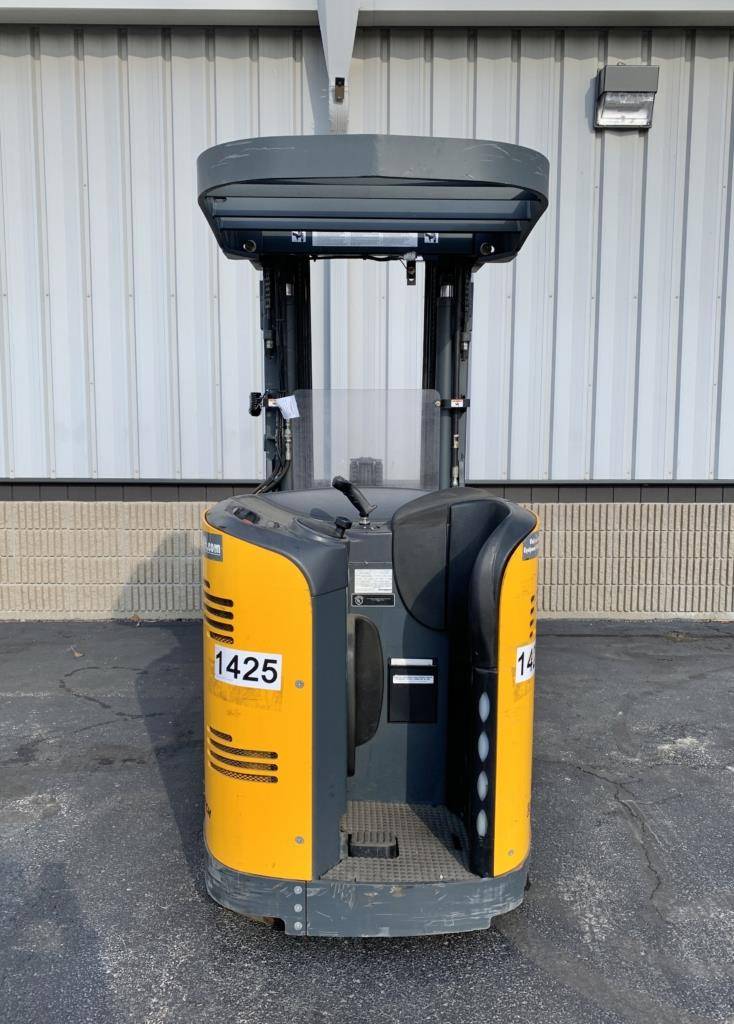 2018 Electric Jungheinrich ETR235 Electric Narrow Aisle Single Reach