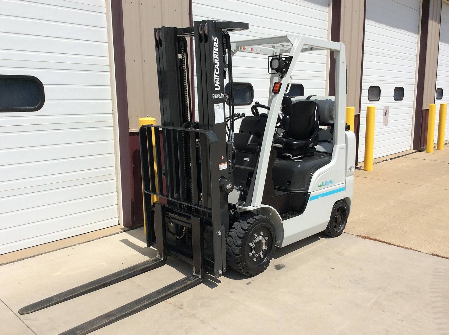 2020 LP Gas Unicarriers CF50LP Cushion Tire 4 Wheel Sit Down (Indoor ...