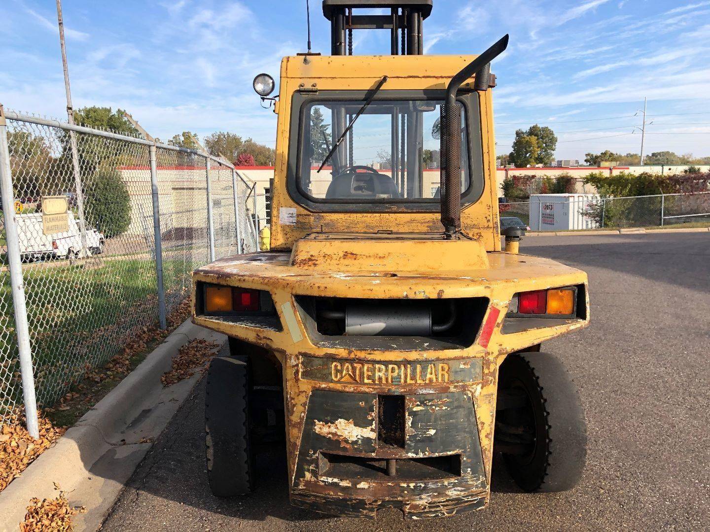 1999 Diesel Cat DP70 Pneumatic Tire 4 Wheel Sit Down