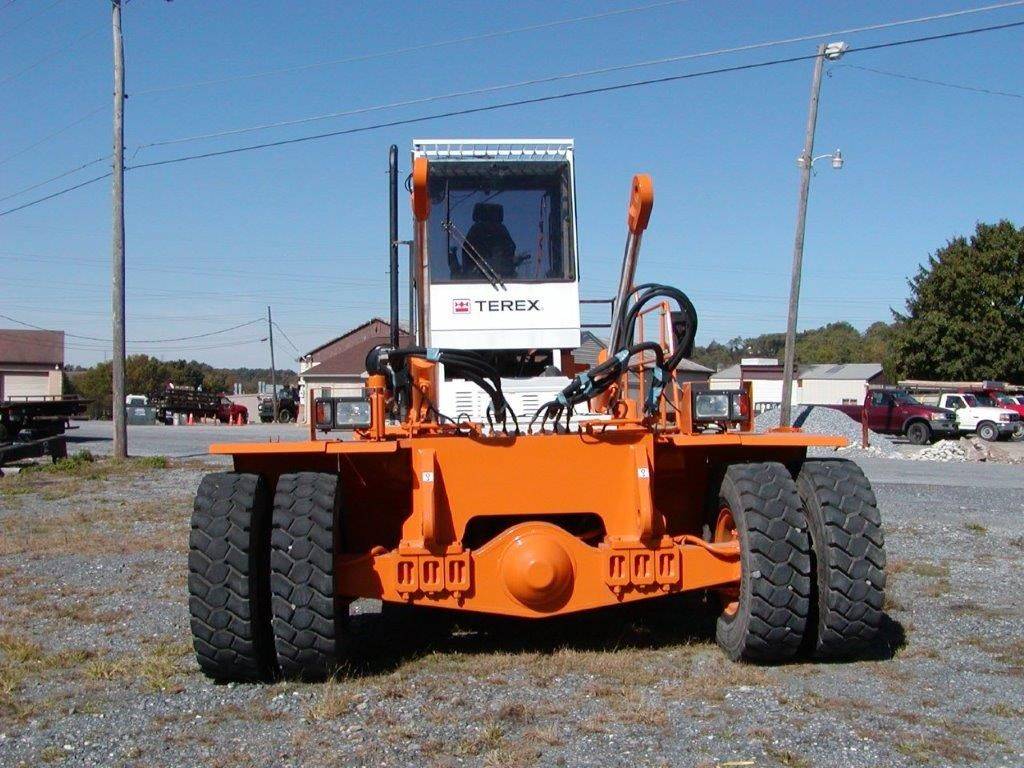 2006 Diesel Terex FDC-25-K6 Container Handlers (Loaded/Empty)