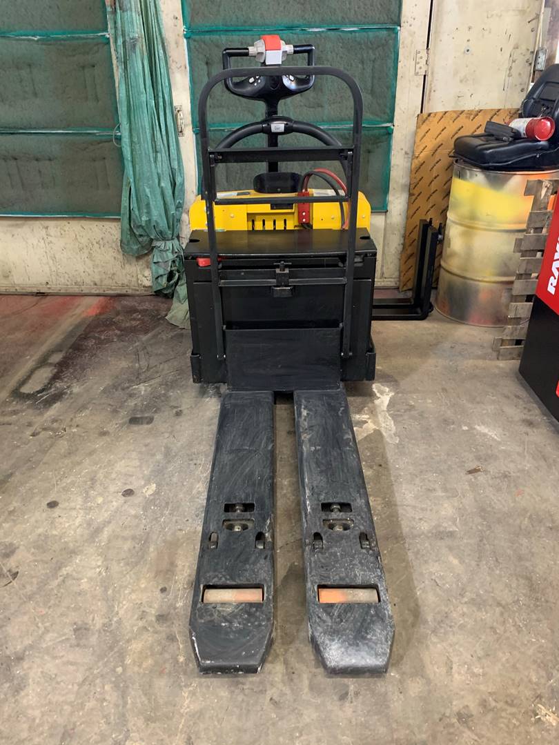 2014 Electric Yale MPE060 Electric Walkie/Rider Pallet Jack