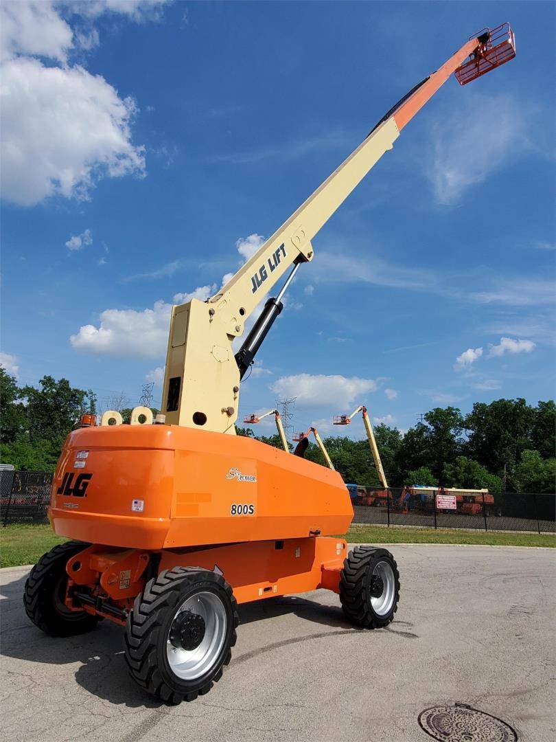 2011 Diesel JLG 800S Telescopic Boom