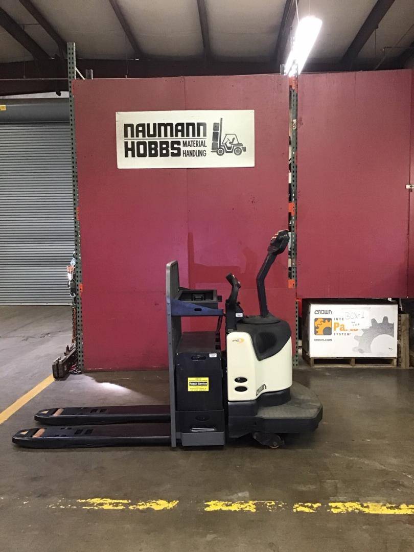 2013 Crown PE4500-60 Electric Walkie/Rider Pallet Jack