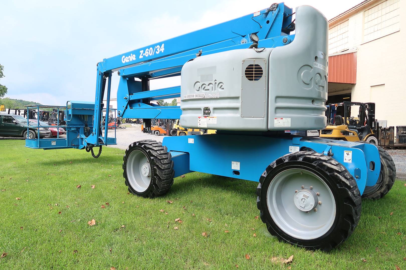 2013 Diesel Genie Z60/34 Articulated Boom