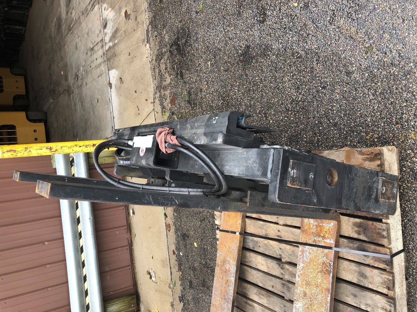 Cascade 100C-FPS-392 Sideshifting Fork Positioner